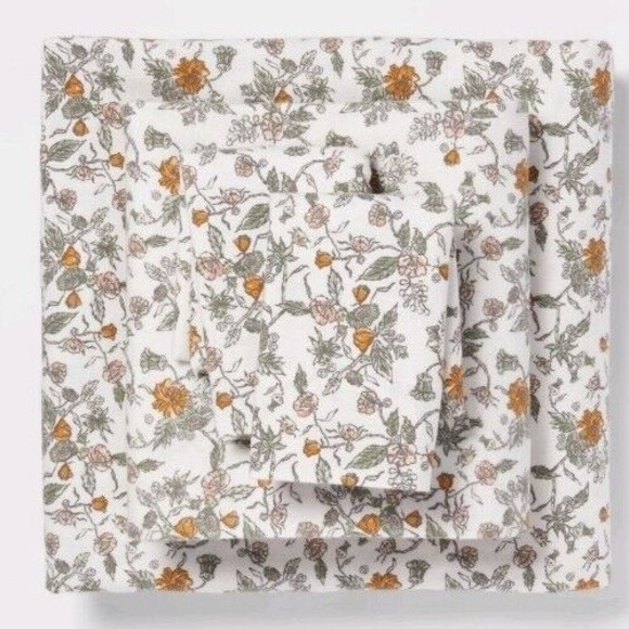 Threshold | Bedding | Flora Queen Solid Sheet Set Threshold | Poshmark